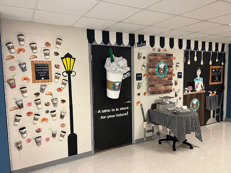 Door Decorating Contest Voting