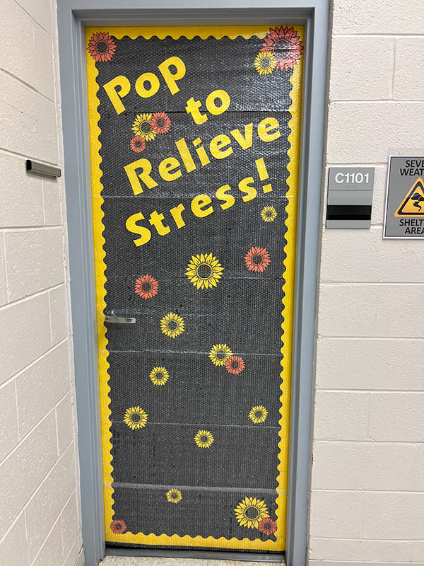 Door Decorating Contest Voting